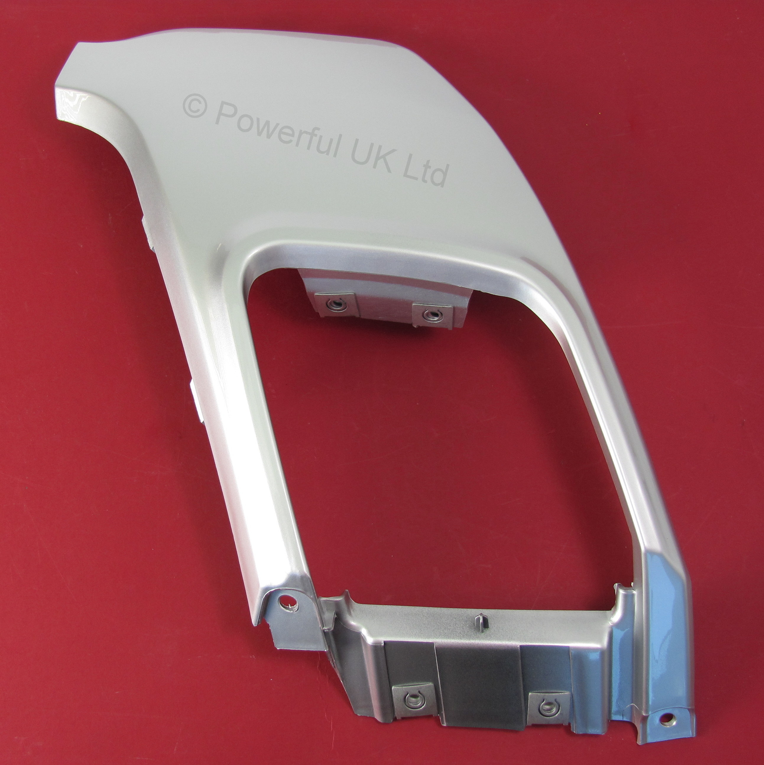 Rear bumper RH Tow eye cover for Range Rover Evoque dynamic exhaust O/S ...