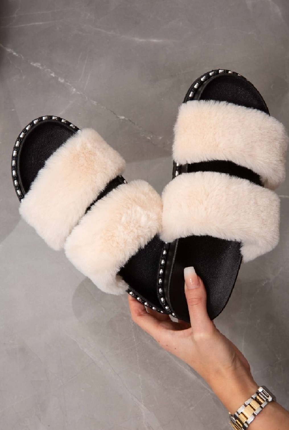LADIES WOMENS SLIP ON FLUFFY FAUX FUR SLIDERS SLIPPERS STUDS SLIDES ...
