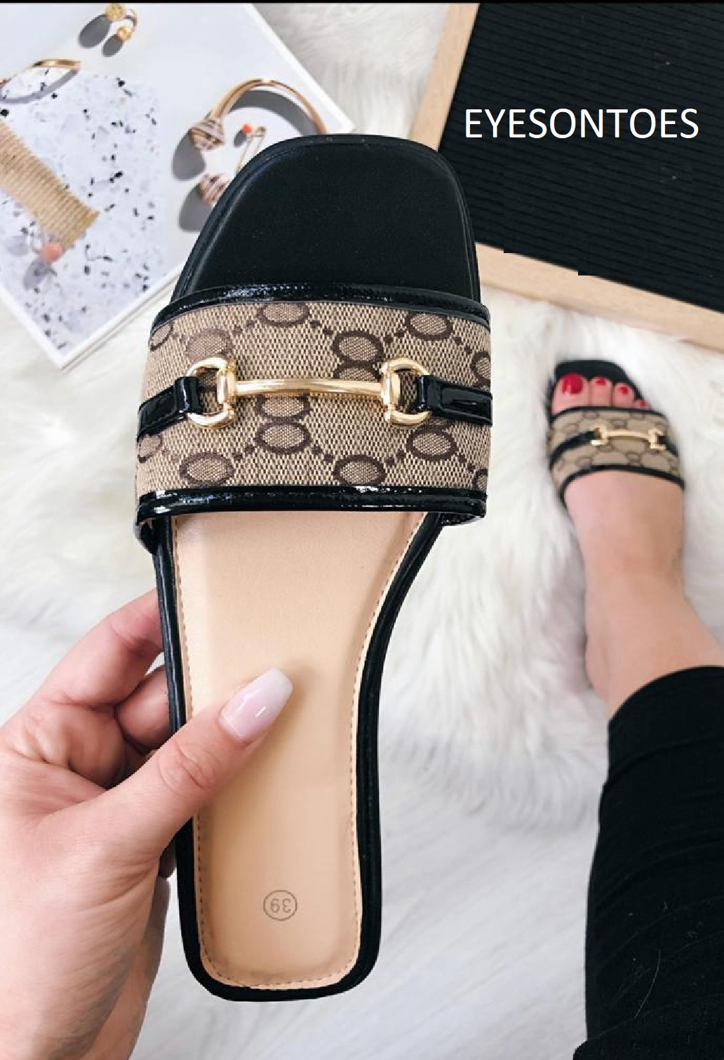 LADIES WOMENS FLAT SLIP ON FASHION SLIDES MULES SLIDERS SUMMER BEACH ...